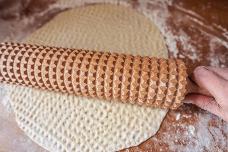 11 Tips for How to Make Perfect Norwegian Lefse - Scandinavian Cookbook