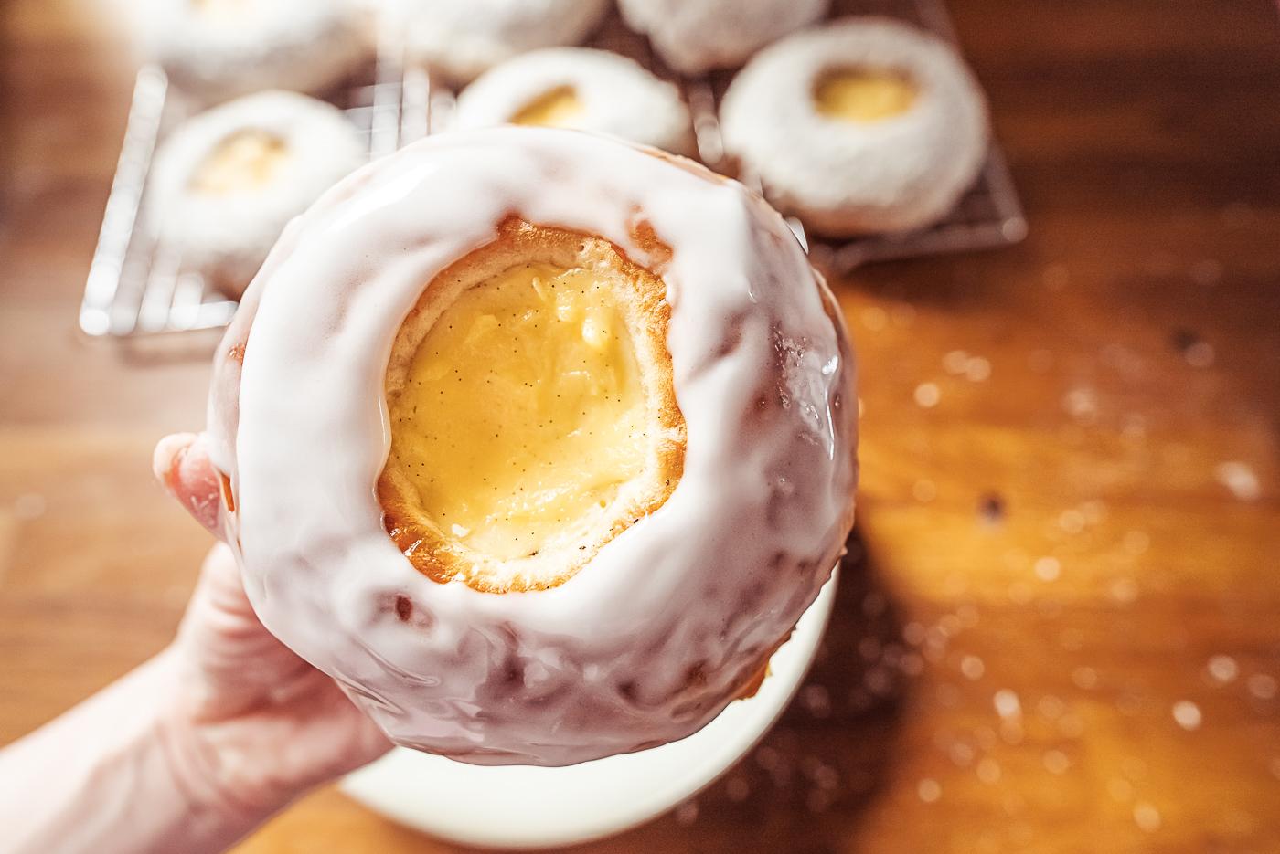 Skolebrød (Skoleboller) Norwegian "School Bread" Custard Buns ...