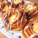 Solskinnsboller - Norwegian Sun Buns (Solboller) - Scandinavian Cookbook