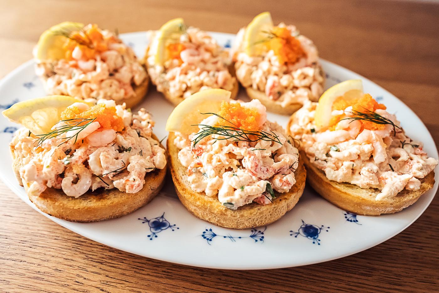 17 Traditional Norwegian Recipes - Scandinavian Cookbook