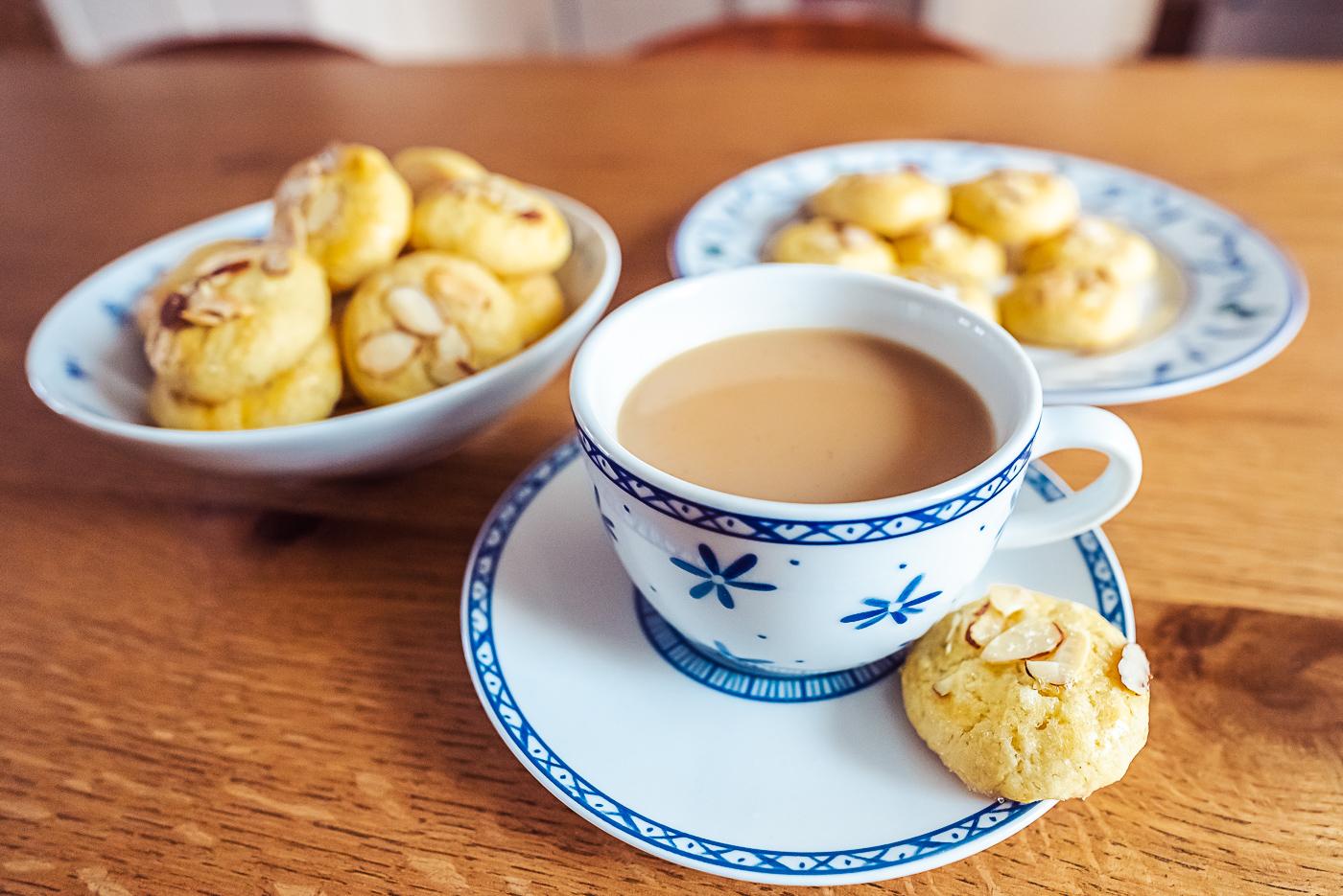 Serinakaker (Norwegian Butter Cookies) - Scandinavian Cookbook
