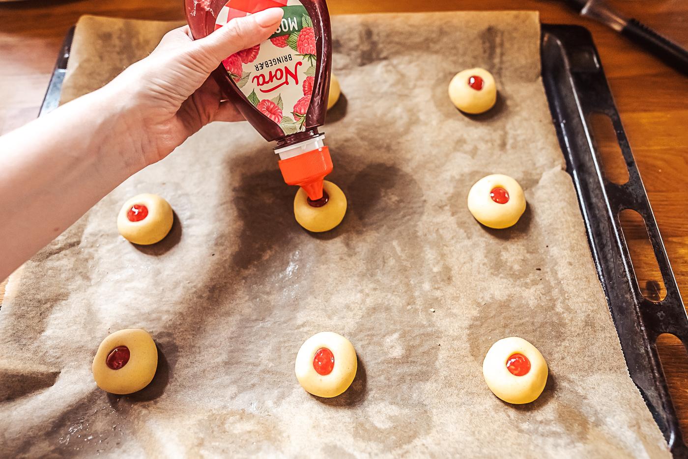 Hallongrottor (Swedish Raspberry Jam Cookies) - Scandinavian Cookbook