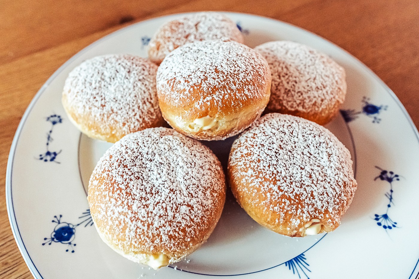 Northern Norwegian Solboller (Sun Buns) - Scandinavian Cookbook