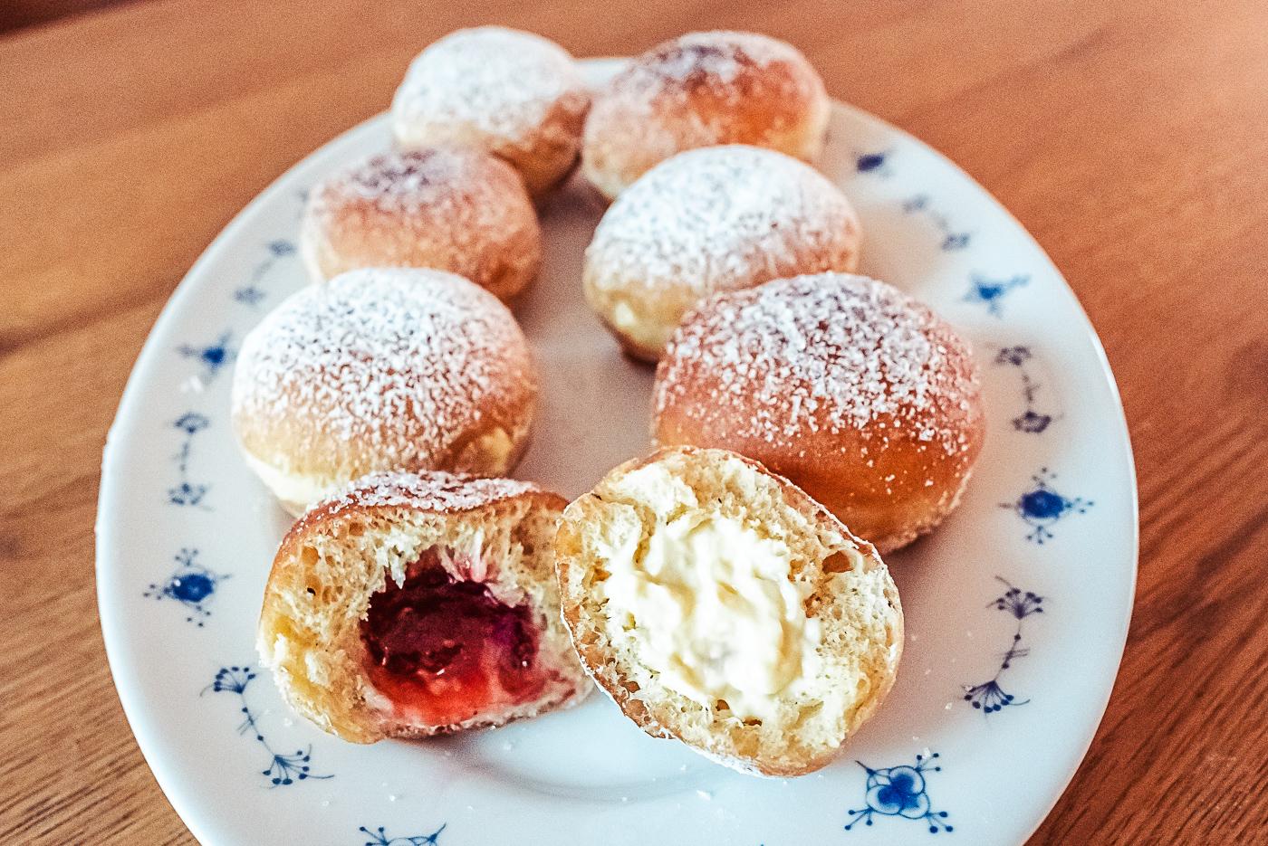 Northern Norwegian Solboller (Sun Buns) - Scandinavian Cookbook