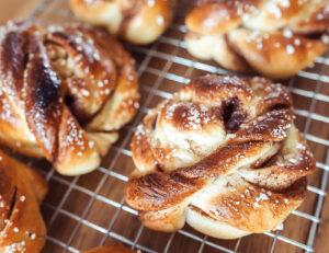 Kanelbullar (Swedish Cinnamon Buns) - Scandinavian Cookbook