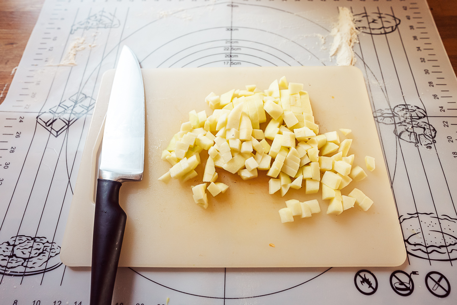 Norwegian Apple Kringle - Scandinavian Cookbook