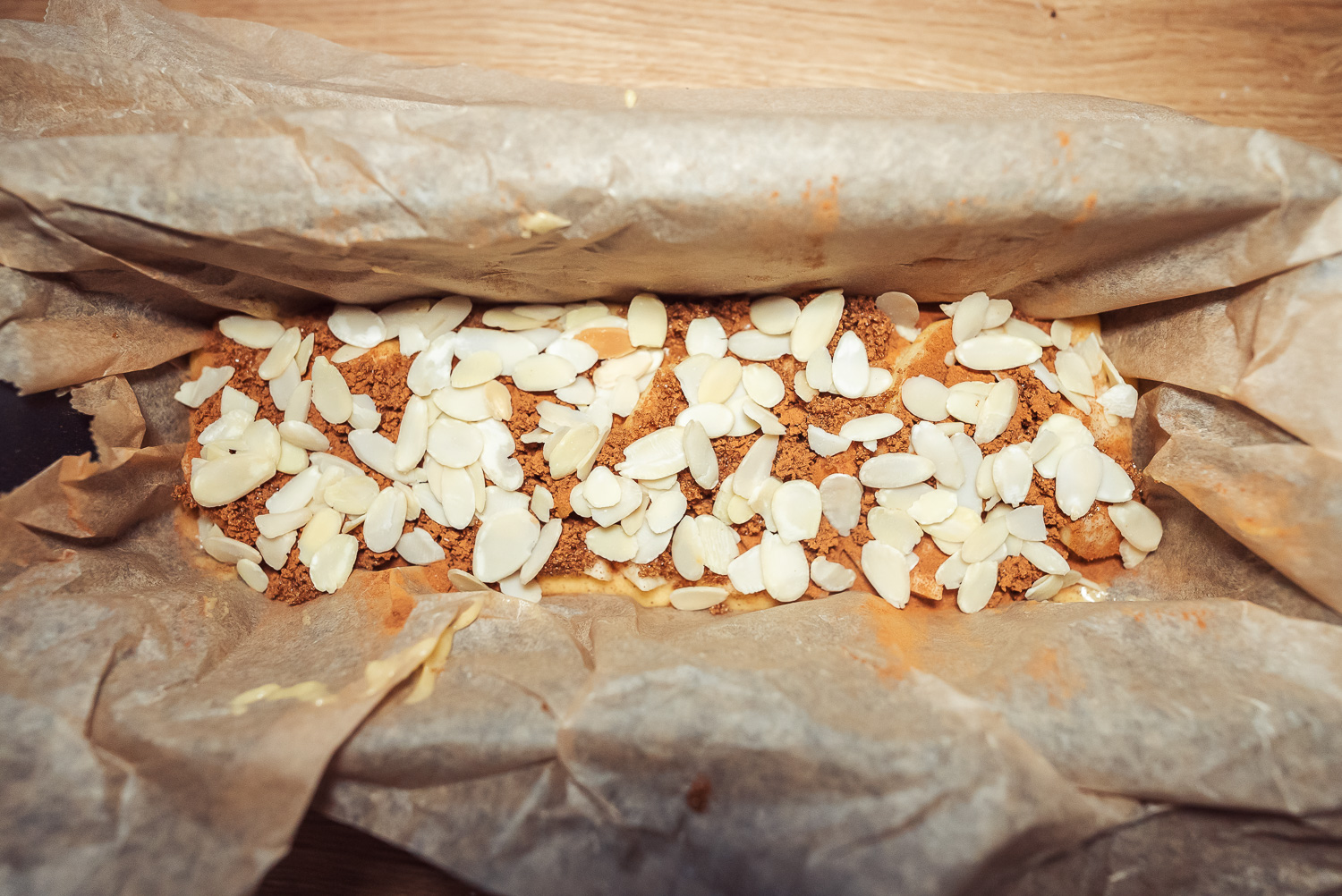 Easy Eplekake (Norwegian Apple Cake) - Scandinavian Cookbook