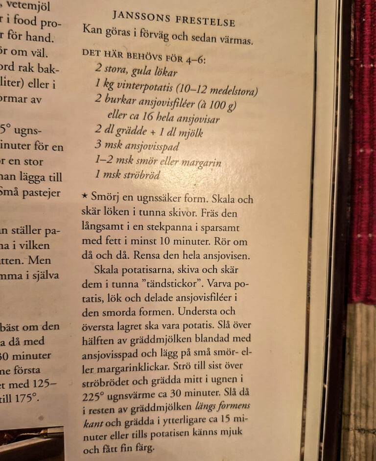 Janssons Frestelse (Jansson's Temptation) - Scandinavian Cookbook