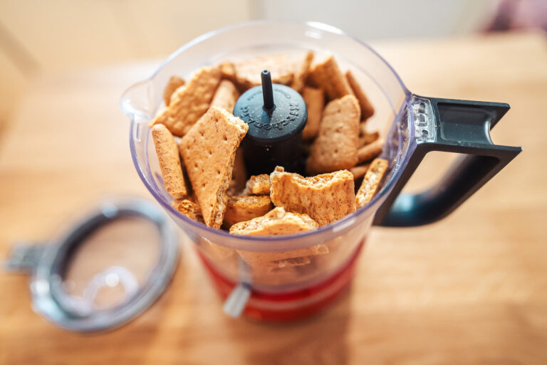 Norwegian Brown Cheese Cheesecake (Brunost Ostekake) - Scandinavian ...