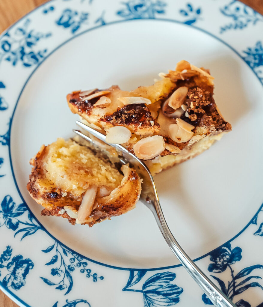 Swedish Semlor (Fat Tuesday Buns) - Scandinavian Cookbook